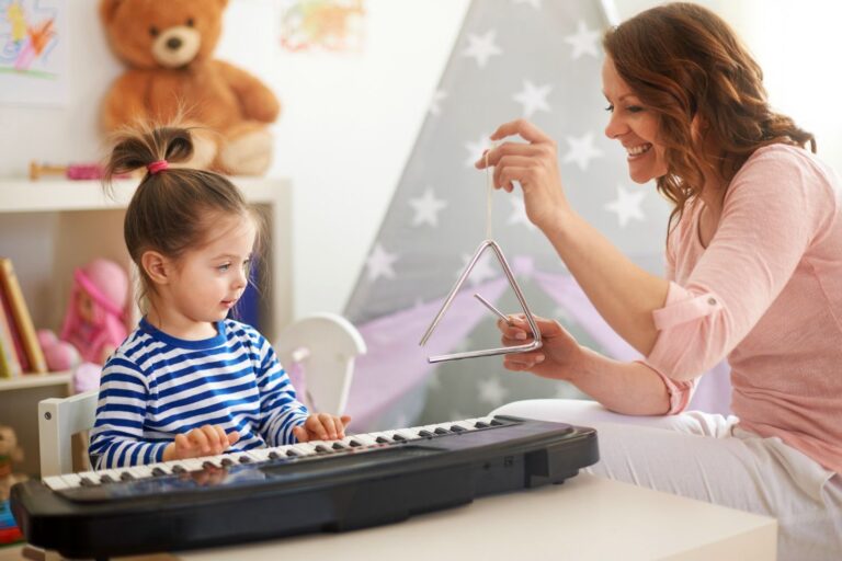 Creative Ways to Introduce Music to Babies and Toddlers